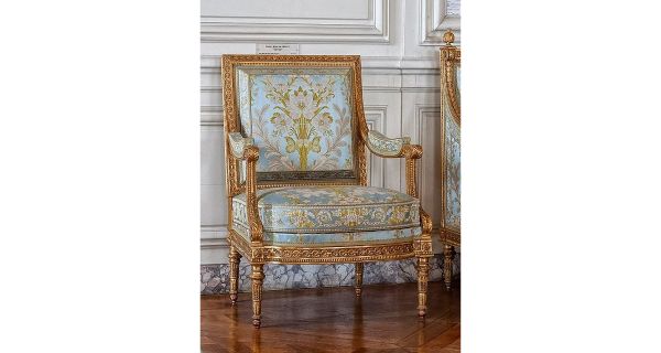 Antique Taste | French Furniture | Louis XVI Style